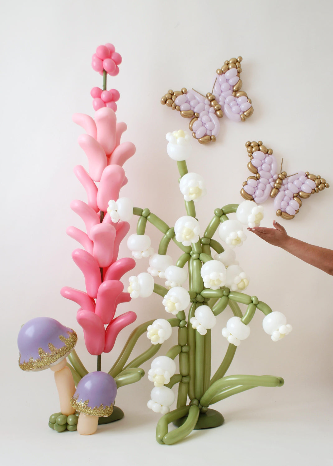 Oversized Enchanted Balloon Flowers Tutorial — The Creative Heart Studio